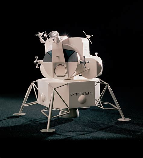 apollo lunar module design
