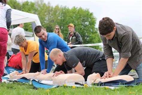 10 Basic First Aid Skills Healthy Food Near Me