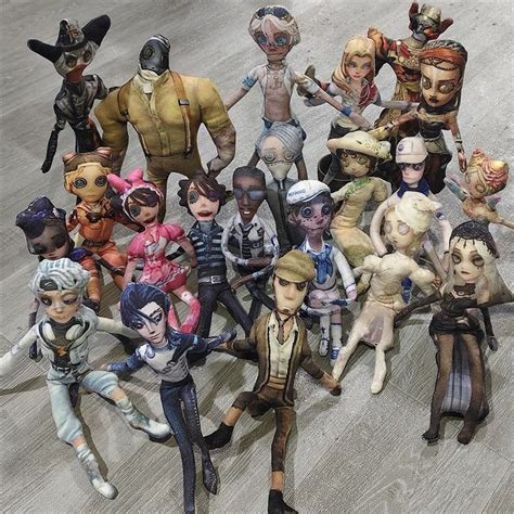 第五人格醜娃 抽象娃娃 第五人格娃娃 第五人格週邊 第五人格周邊 有鐵絲骨架可以凹動作 蝦皮購物