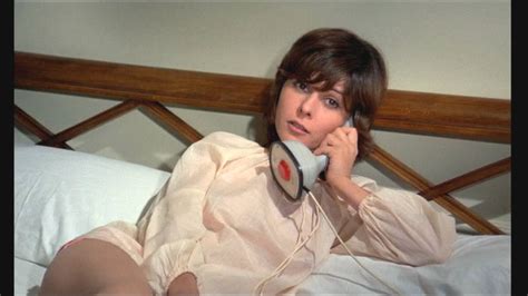 Naked Karine Jeantet In Prenez La Queue Comme Tout Le Monde