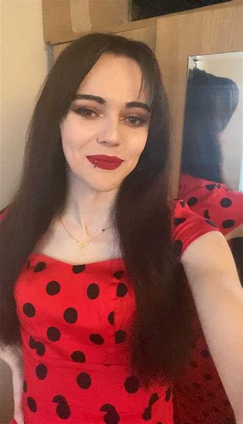 Happy Mothers Day To Celebrate Heres Me Looking Kinda Milfy For A