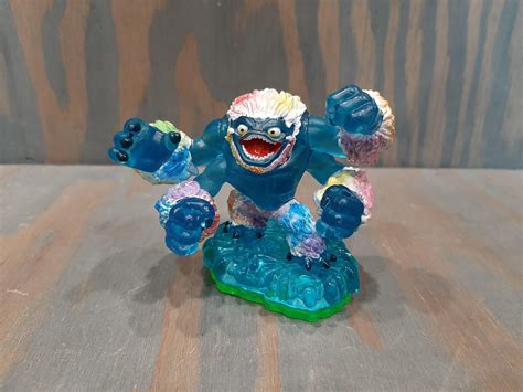 Custom Collection R Skylanders