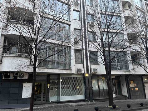 София под наем Магазин Офис Кабинет Салон за красота 28 кв м Партер Магазини Офиси Кабинети