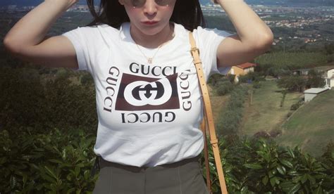 รวมรูปภาพของ ประวัติ บอสปัน ปัญจรัศม์ กนกรักษ์ธนพร นักธุรกิจสาว ผู้ถือหุ้น ดิ ไอคอน กรุ๊ป