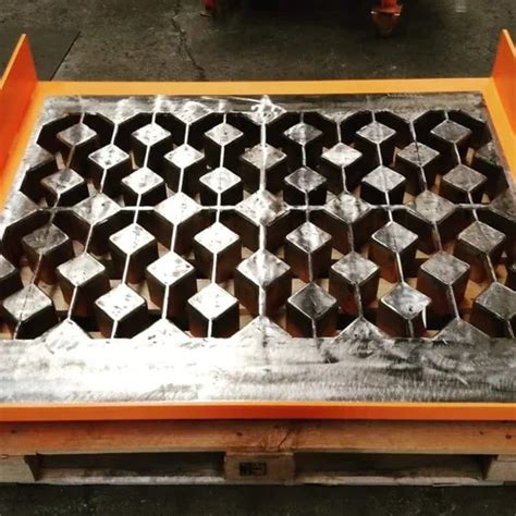 Red Bricks At Best Price In Indore Madhya Pradesh Sun Plast