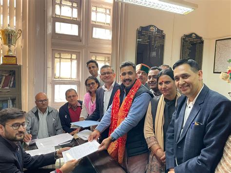 Shimla Vikramaditya Singh Accused Of Violating The Code Of Conduct विक्रमादित्य सिंह पर आचार