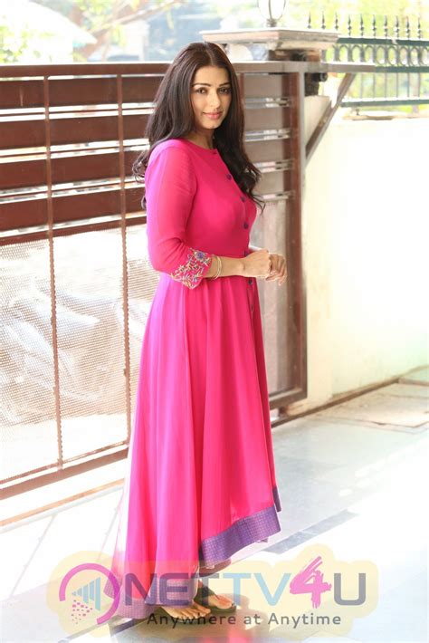 Actress Bhumika Chawla Beautiful Stills 531597 Galleries And Hd Images