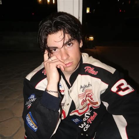 Noah Andre Noahandre • Instagram Photos And Videos