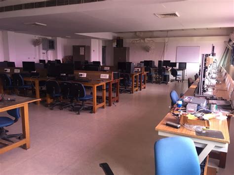 Deptt Of Computer Science Engineering Hardware Lab