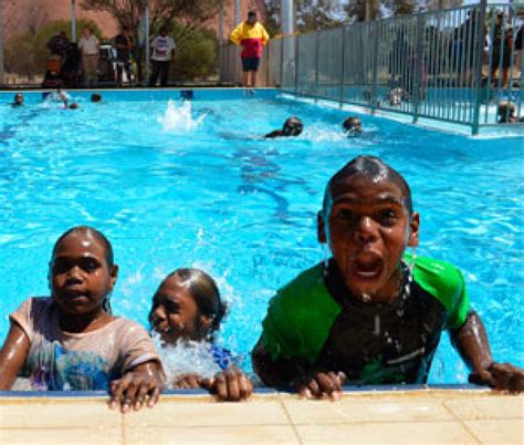 Mutitjulu Swimming Pool Opens In Shadow Of Uluru