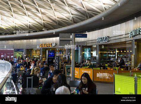 The Main Dining Area Of Kings Cross Station With Restaurants And