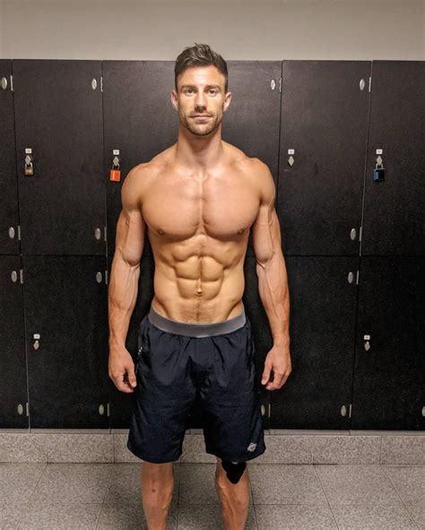Flaunting In The Locker Room Page 45 Lpsg