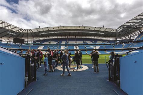 Ng Traveler Magazine