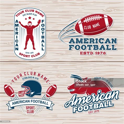 미식 축구 또는 럭비 클럽 배지 세트입니다 셔츠 로고 인쇄 스탬프 패치 벡터 미국 축구 선수 헬멧 공 잔디와 어깨 패드 실루엣 빈티지 디자인 로고에 대한 스톡 벡터 아트 및
