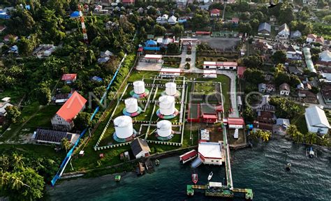 Terminal Transit BBM Di Pulau Bacan ANTARA Foto