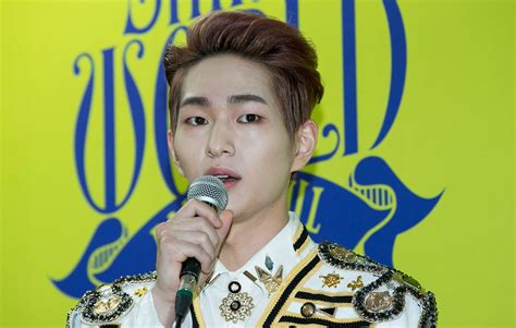 Shinees Onew Opens Up About Leaving Sm Entertainment