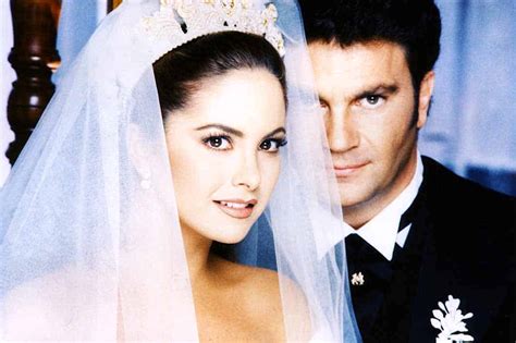 Lucero Se Casó Con Mijares En Una Boda Televisada En 1997 Matrimonio