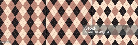 블랙 베이지 핑크 컬러로 매끄러운 아가일 무늬 세트 스티치 클래식 기하학적 봄 가을 벡터 뉴트럴 배경 선물 종이 스웨터 점퍼