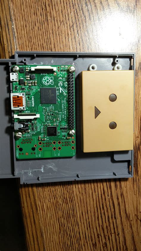 I Made A Raspberry Pi Retro Console Inside An Nes Cartridge Plus Its