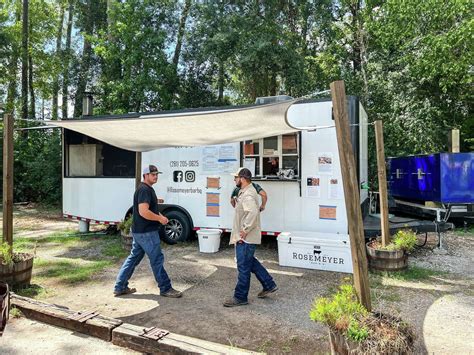 Rosemeyer Bar B Q In Spring Pays Its Dues In The Barbecue Business