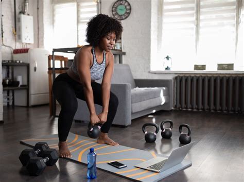 Leg Curl Alternatives With And Without Equipment