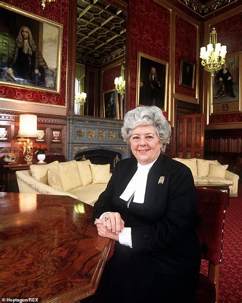 First Woman Commons Speaker Betty Boothroyd Dies Aged 93 Daily Mail Online