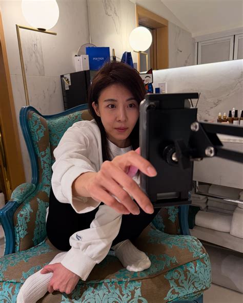 하지원 생애 첫 라방~ 준비중~ㅋㅋㅋㅋㅋㅋ 7시에 만나요~ Instagram