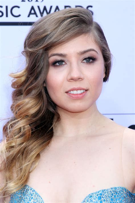 Jennette McCurdy S Hairstyles Hair Colors Steal Her Style
