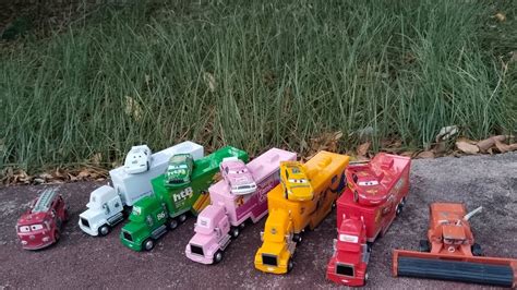 Disney Pixar Cars Lightning Mcqueen Tow Mater Fillmore Miss Fritter
