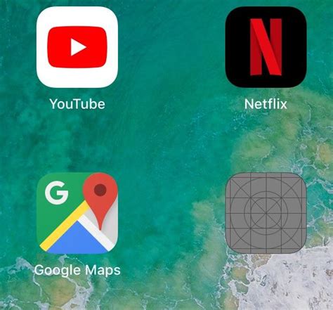 This Bottom Right Icon Went Onto My New IPad After I Was Loading On