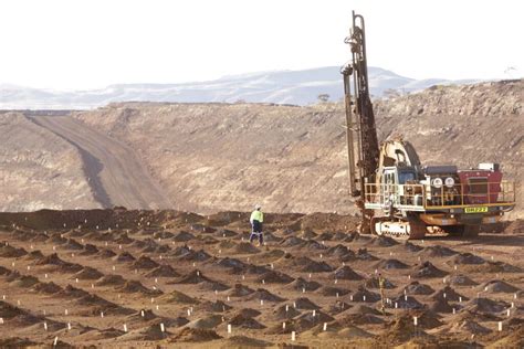 New Dust Control Products Grt Combats Drill And Blast Dust Australian Mining