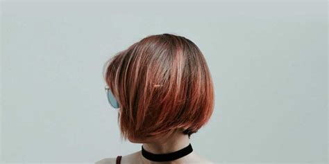 ۴۰ مدل مو کوتاه دخترانه جذاب و شیک برای خانم‌های جسور رزسرخ