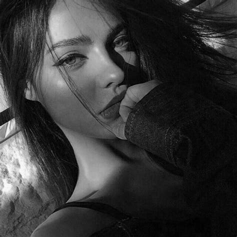 Hdosha Adlı Kullanıcının صور بنات ابيض واسود Panosundaki Pin Grunge