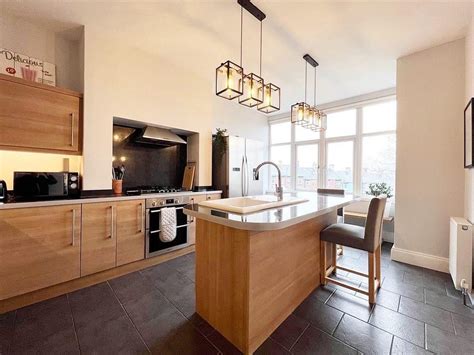 Gawber Road Barnsley 3 Bed Terraced House £240 000