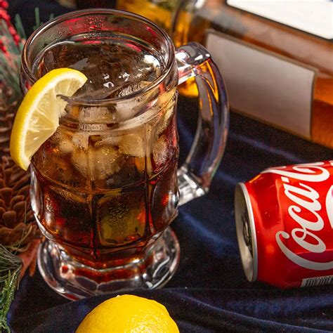 홈파티의 주인공을 만들어주는 하이볼 레시피 With 코카 콜라