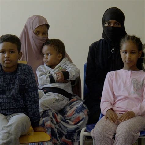 Video Shows Greece Abandoning Migrants At Sea The New York Times