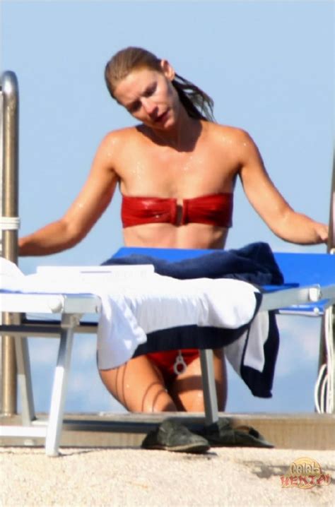 Claire Danes Celebrity Hentai Naked Cartoons