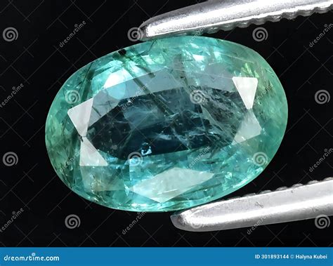 Natural Green Emerald Beryl Gem On The Background Stock Illustration
