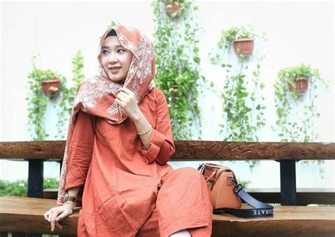 Koleksi Foto Cewek Jilbab Aceh Manis Cantikamagz