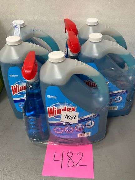 5 Jugs Of Windex 3 Spray Bottles Earls Auction Company