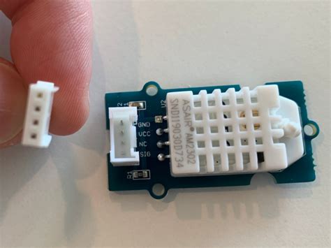 How To Use A Grove Temperature And Humidity Sensor Pro With A Raspberry Pi Gerald On It