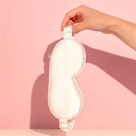 غرفه‌ لباس خواب سوفی باسلام