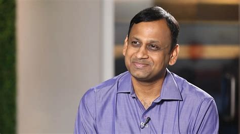 [upclose] Ceo Prakash Sangam Reveals Redbus 3 0 Is All About International Expansion Yourstory