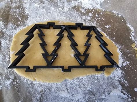 Формочки для вырезания печенья в форме елочки Скачать 3Д модели Stl