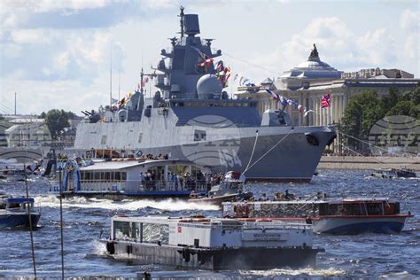 Руска фрегата с хиперзвукови ракети ще участва в учение с Китай и Южна ...