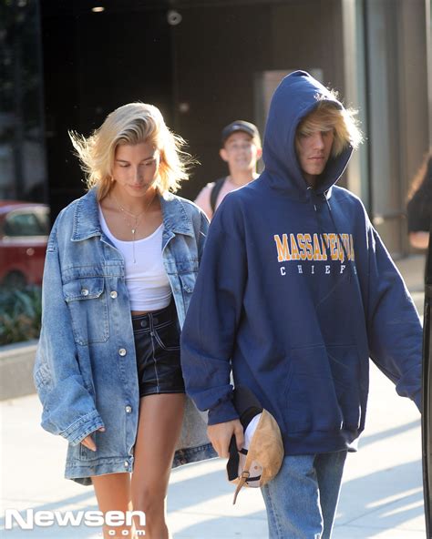 약혼 저스틴 비버♥헤일리 볼드윈 다정한 마트 데이트[파파라치컷]