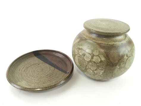 Lot Don Jennings Studio Pottery Plate And Container