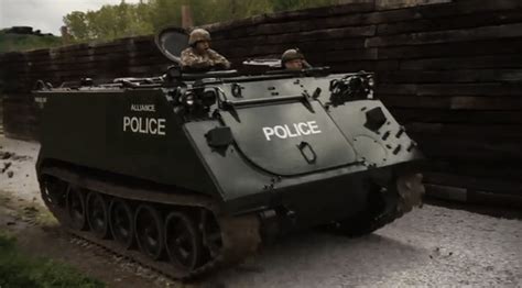 M113 Armored Personnel Carrier Wikipedia