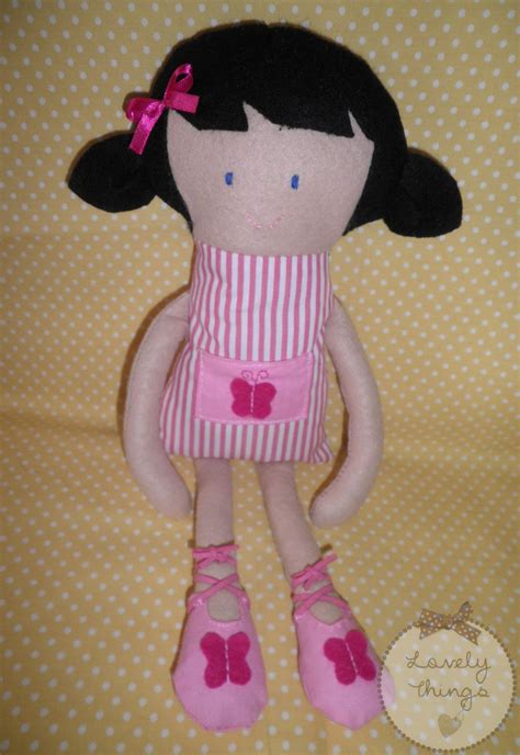 Lovely Things As Minhas Bonecas