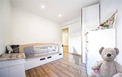 “vintage” Ref 4770 Romo Real Estate